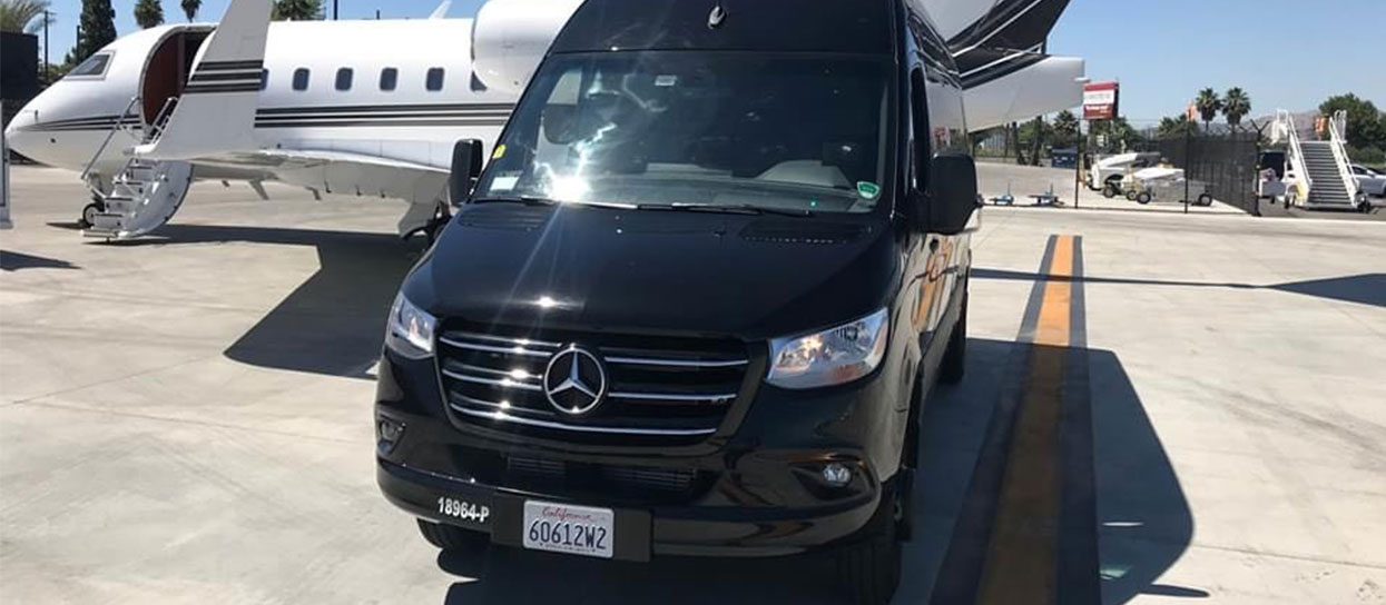 2021-limo-03 | 7 Stars Limos Service